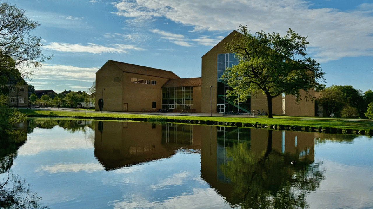 b5bc0293b8cc7ff847090154eb2b19b32028a500e2ef5cd485879196772e456e91d3b24 ...